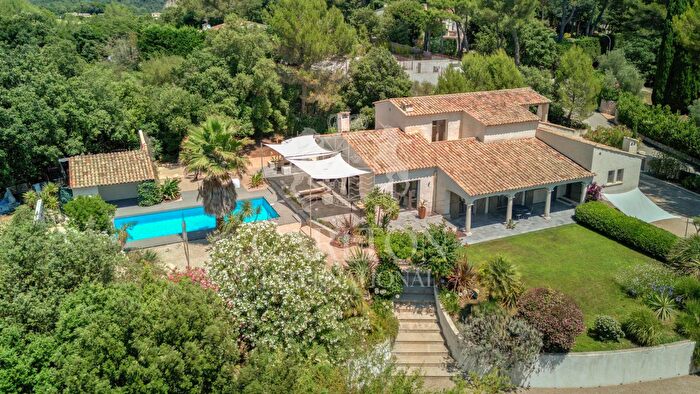 Maison à vendre - Biot - 6 pièces - 5 chambres