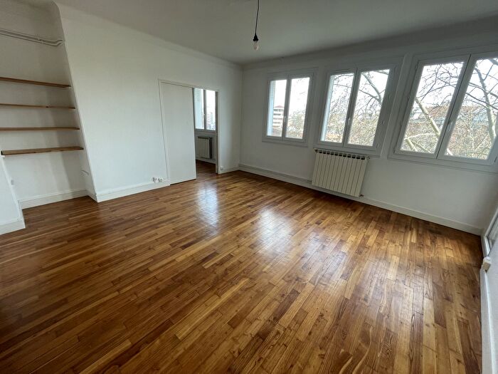 Appartement à louer - Toulouse - 3 pièces - 2 chambres