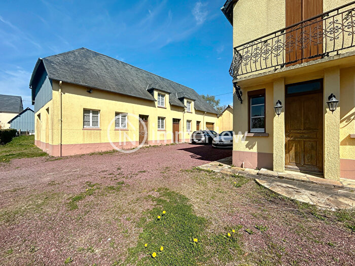 Maison à vendre - Saint-Martin-de-Bonfossé - 5 pièces - 3 chambres