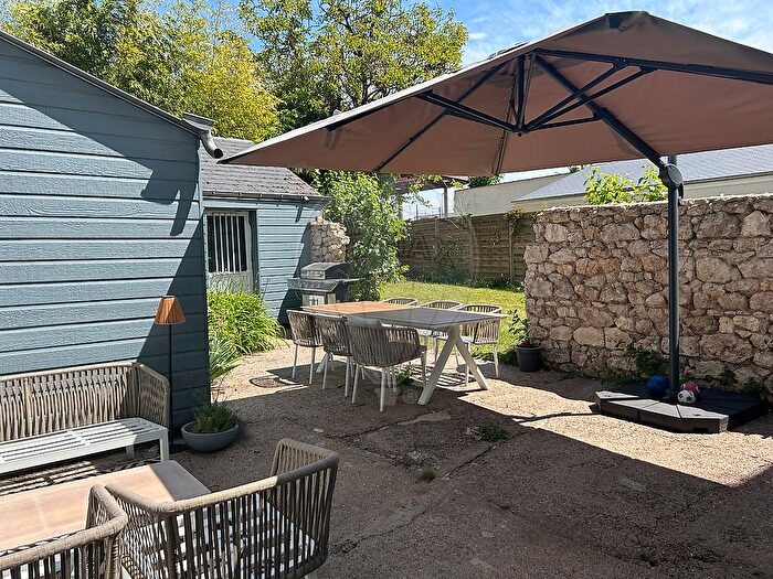 Maison à vendre - Orléans, Blossières - 7 pièces - 5 chambres