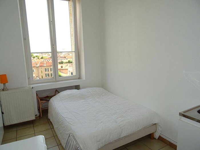 Centre Ville-Charles III, Nancy : Appartement 1 pièce à louer