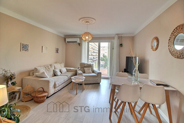 Ajaccio, Les Cannes : Appartement 3 pièces à vendre