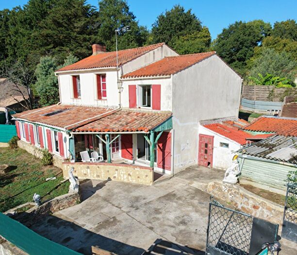 Maison 8 pièces à Venansault, à vendre