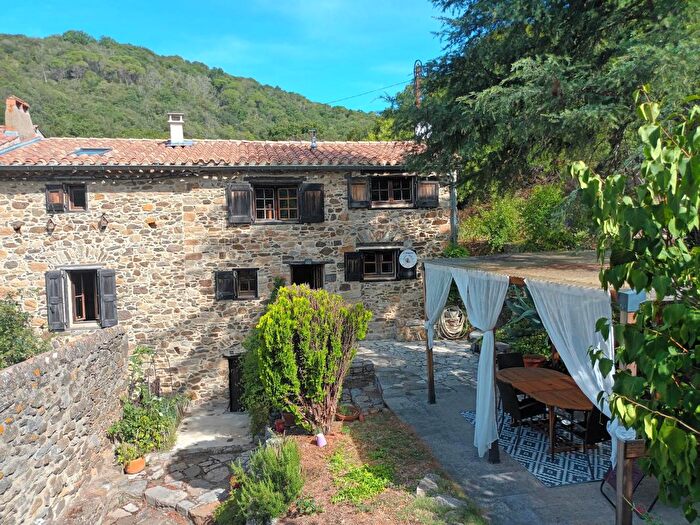 Maison à vendre - Palairac - 5 pièces - 3 chambres