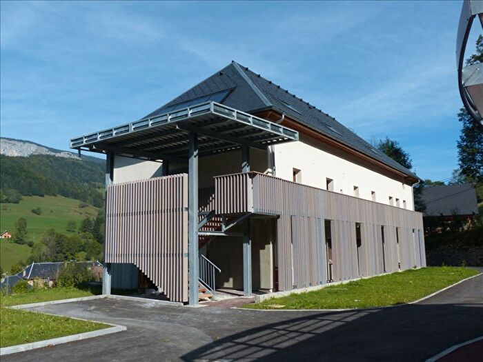 Appartement à louer - Entremont-le-Vieux - 4 pièces - 3 chambres