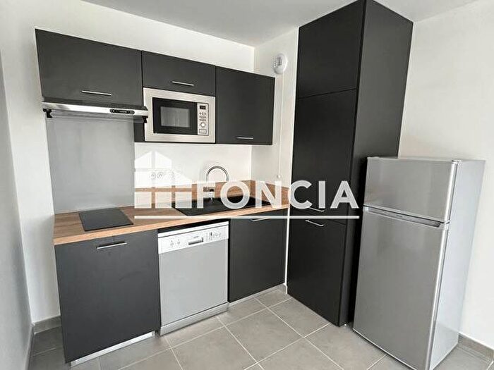 Appartement à louer - Patton Nord Est, Melun - 2 pièces - 1 chambre