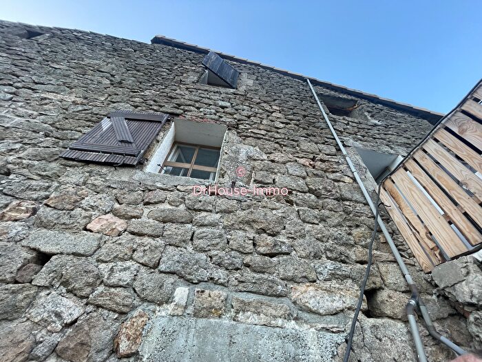 Maison à vendre - Saint-Apollinaire-de-Rias - 3 pièces - 2 chambres