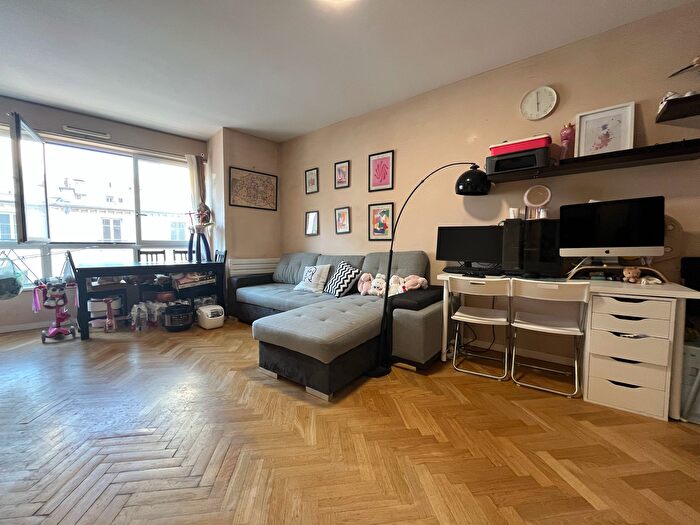 Appartement à vendre - Levallois-Perret, Front de Paris - 1 pièce