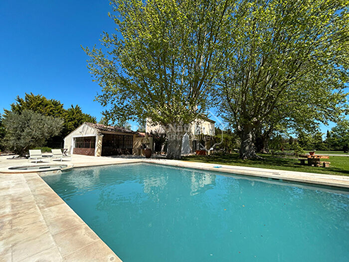 Pernes-les-Fontaines - Maison 9 pièces à vendre