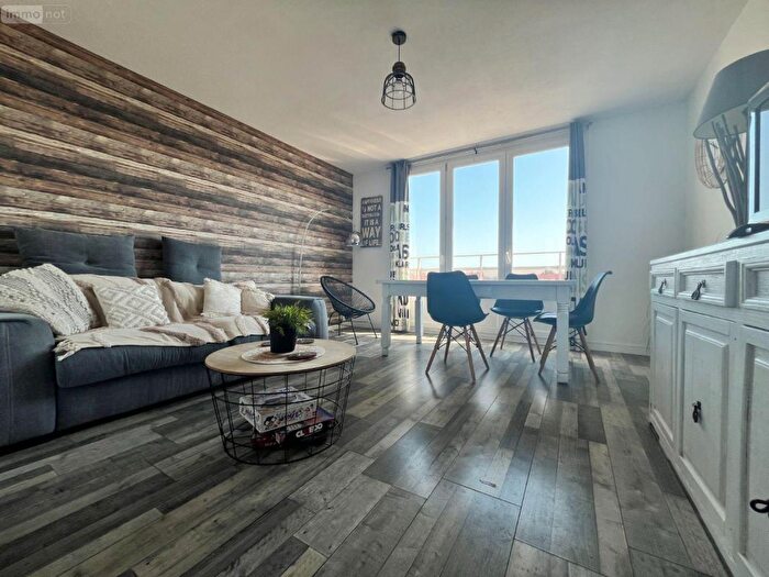Dunkerque, Rosendaël : Appartement 3 pièces à vendre