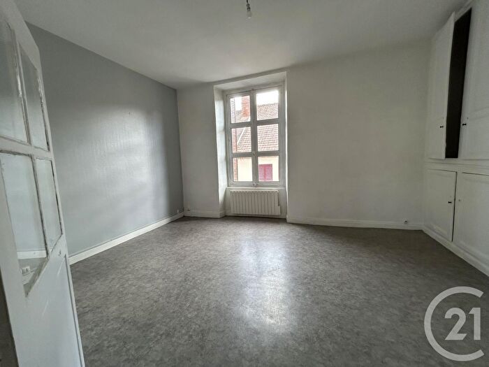 Saint-Arnoult-en-Yvelines : Appartement 4 pièces à louer