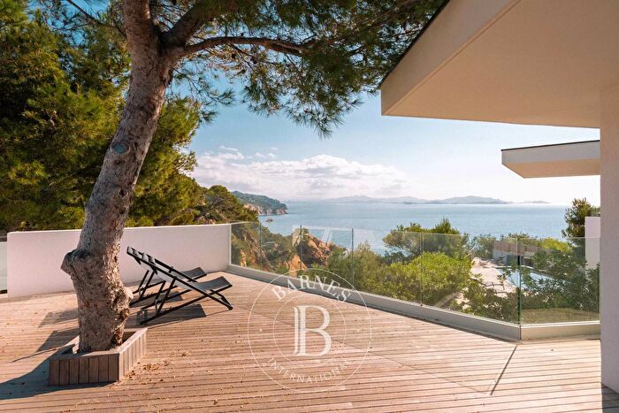 Maison à vendre - Ensuès-la-Redonne - 5 pièces - 4 chambres