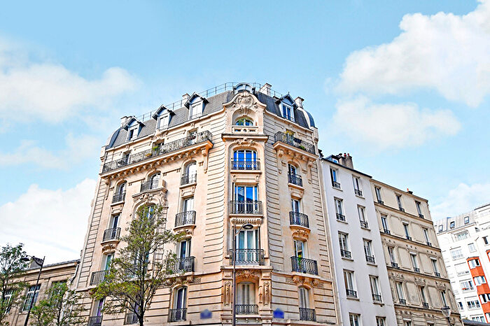 Appartement 2 pièces à vendre - Paris 10ème, Goncourt, Canal Saint-Martin