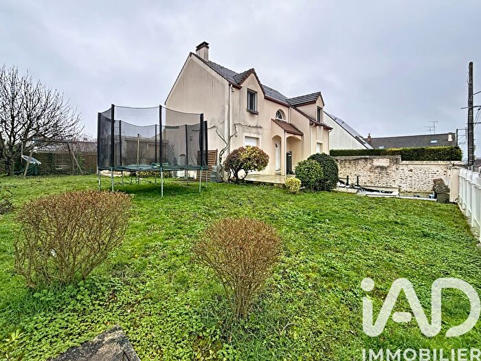 Maison à vendre - Leuville-sur-Orge - 5 pièces - 4 chambres