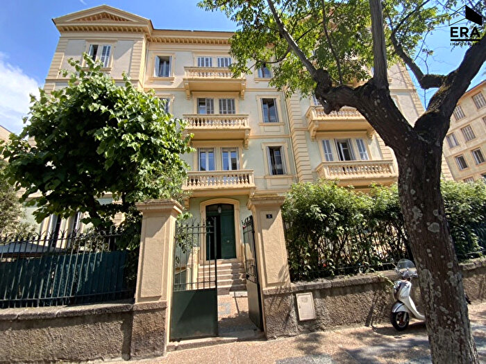 Appartement 5 pièces à Ajaccio, Casone, Trottel, à louer