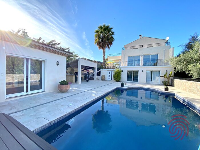 Maison à vendre - Béziers - 8 pièces - 5 chambres