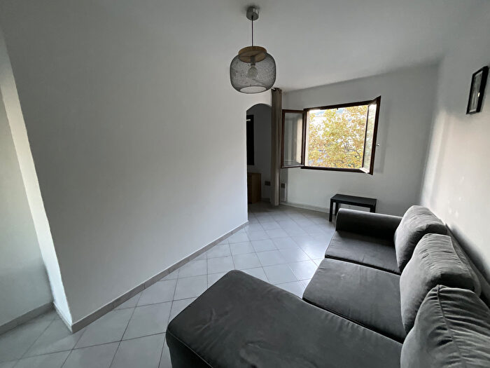 Appartement à vendre - Bastia, Lupino - 2 pièces - 1 chambre