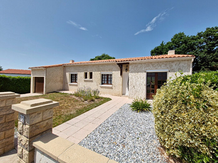 Maison 5 pièces à Saligny, à vendre