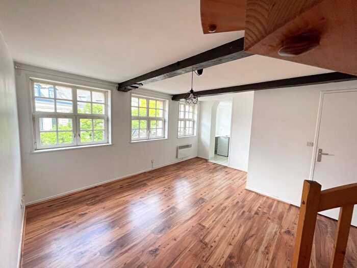 Lille, Vieux Lille : Appartement 3 pièces à louer