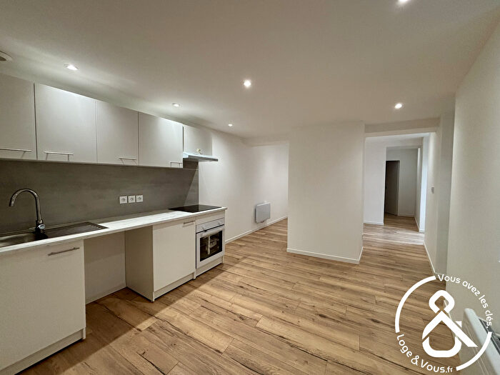 Appartement à louer - Castres, Centre-ville - 2 pièces - 1 chambre