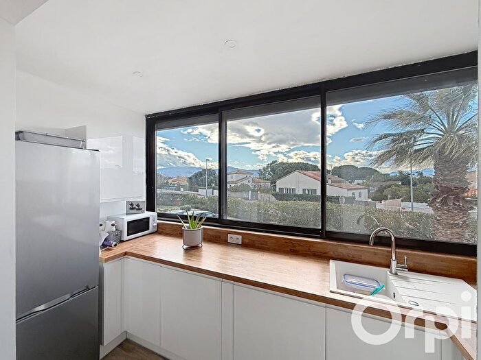 Appartement à vendre - Saint-Cyprien, Le Port - 1 pièce