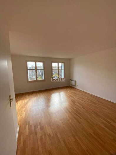Gate Vigne, Mantes-la-Jolie : Appartement 2 pièces à louer