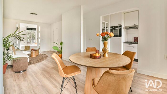 Appartement à vendre - Riom, Gare, Dagneaux, Moulin dEau, Planchepaleuil, Le Marais - 3 pièces - 2 chambres