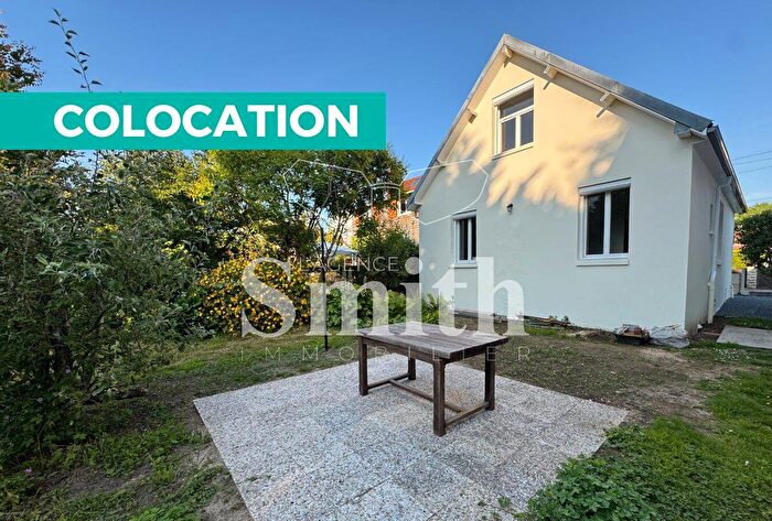 Maison à louer - Mont-Saint-Aignan - 6 pièces - 1 chambre