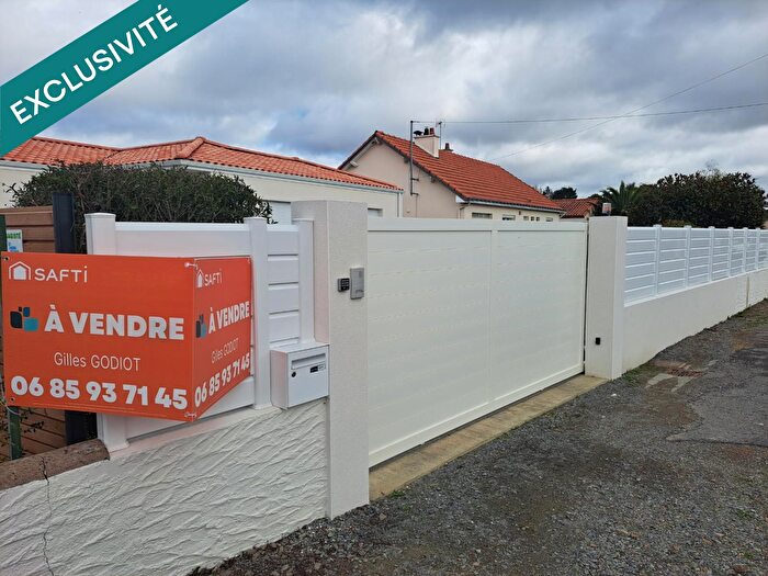 Maison à vendre - Bouaye - 4 pièces - 3 chambres