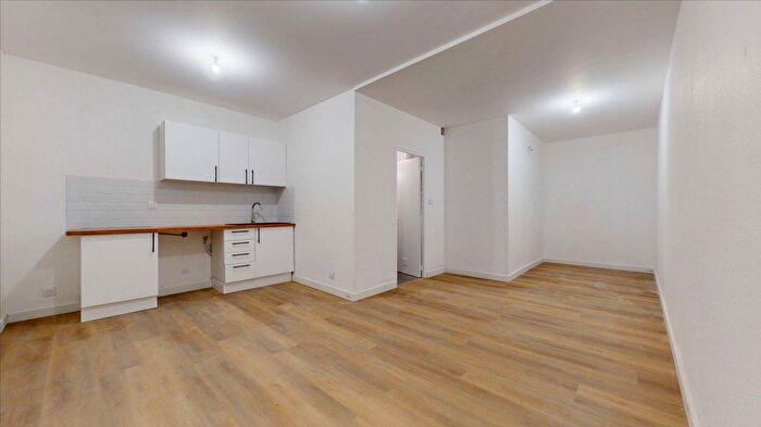 Appartement à louer - Velotte, Besancon - 1 pièce