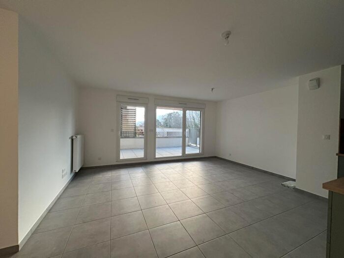 Appartement à louer - Montmélian - 3 pièces - 2 chambres