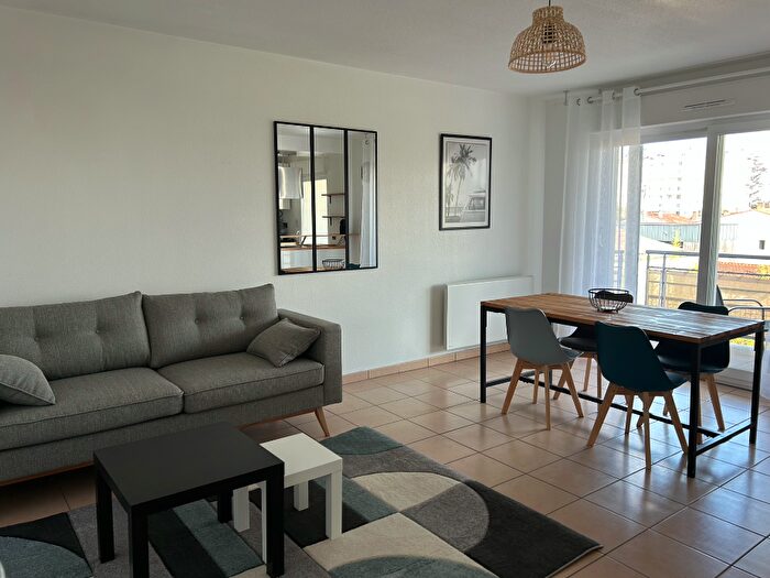 Appartement à louer - Mérignac, Saint-Augustin - 3 pièces - 2 chambres