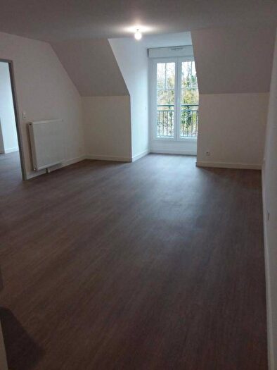 Bornel : Appartement 2 pièces à louer