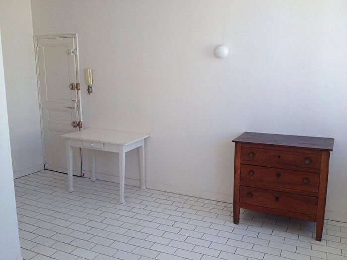 Appartement 1 pièce à Centre Ville, Aix-en-Provence, à louer