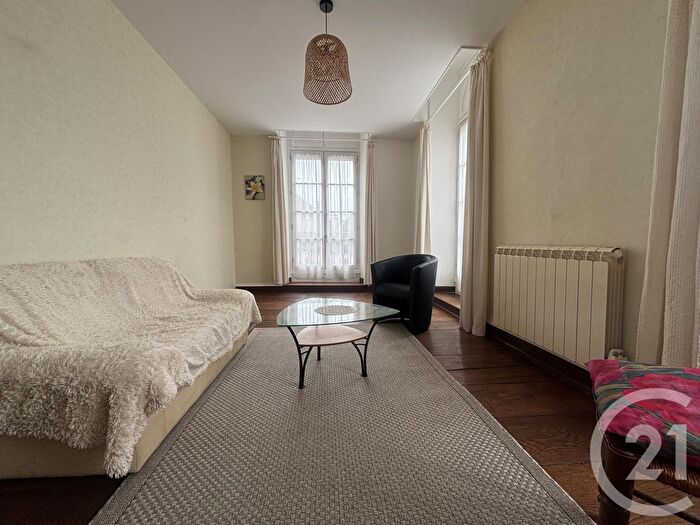 Tardets-Sorholus : Appartement 3 pièces à louer
