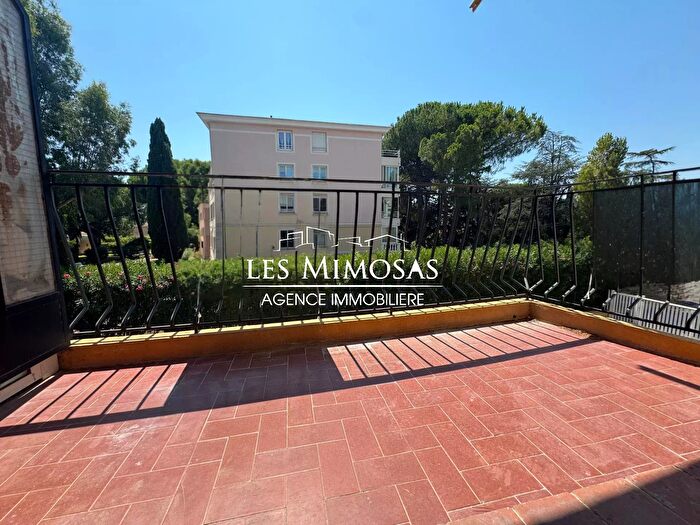 Appartement à vendre - Fréjus - 2 pièces - 1 chambre