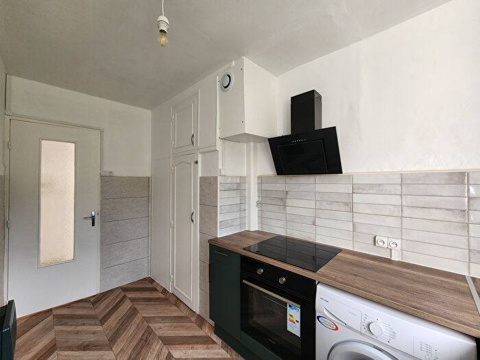 Appartement à vendre - Amélie-les-Bains-Palalda - 2 pièces - 1 chambre