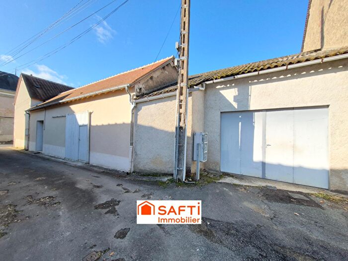 Maison à vendre - Descartes - 5 pièces - 3 chambres