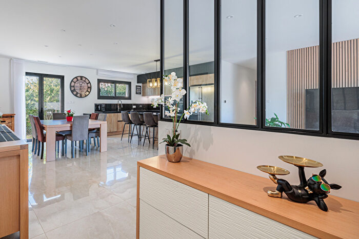 Maison à vendre - Cugnaux, Le Françoy, Petit-Jean, Bachecame - 5 pièces - 4 chambres