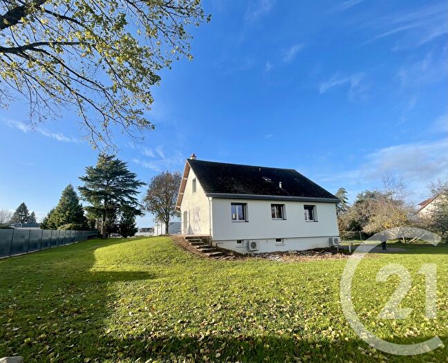Maison à vendre - La Châtre - 7 pièces - 5 chambres