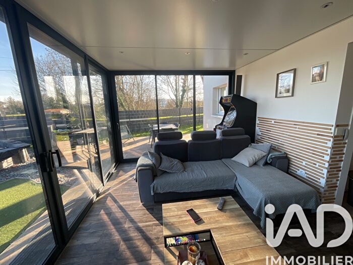 Maison à vendre - Parempuyre - 5 pièces - 3 chambres