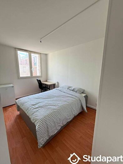 Cormiers-Hauts Batons-Champy-Butte Verte, Noisy-le-Grand : Appartement 1 pièce à louer