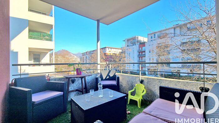 Appartement à vendre - Grenoble, Village Olympique - 3 pièces - 2 chambres