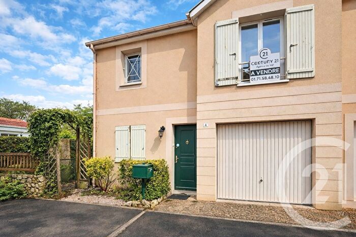 Maison à vendre - Champs-sur-Marne, Centre-ville - 5 pièces - 3 chambres