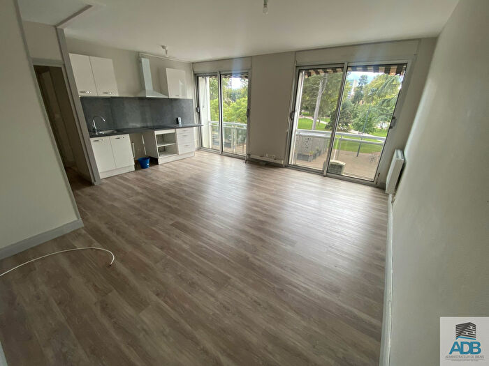 Appartement 2 pièces à Roanne, Gare, à louer