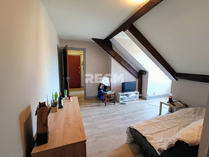 Appartement à vendre - Périgueux, Centre-ville, La Gare, Saint-Martin - 2 pièces - 1 chambre