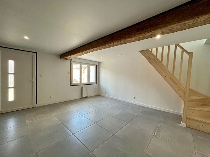 Éragny-sur-Epte : Appartement 3 pièces à louer