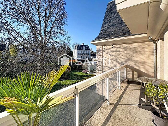 Appartement à vendre - Lamorlaye - 4 pièces - 3 chambres