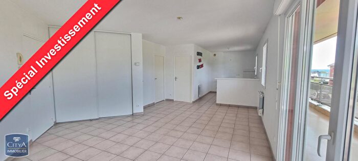 Appartement à vendre - Malemort-sur-Corrèze - 3 pièces - 2 chambres