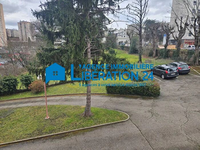 Appartement à louer - Beaulieu Montchovet-Marandinière, Saint-Étienne - 3 pièces - 2 chambres